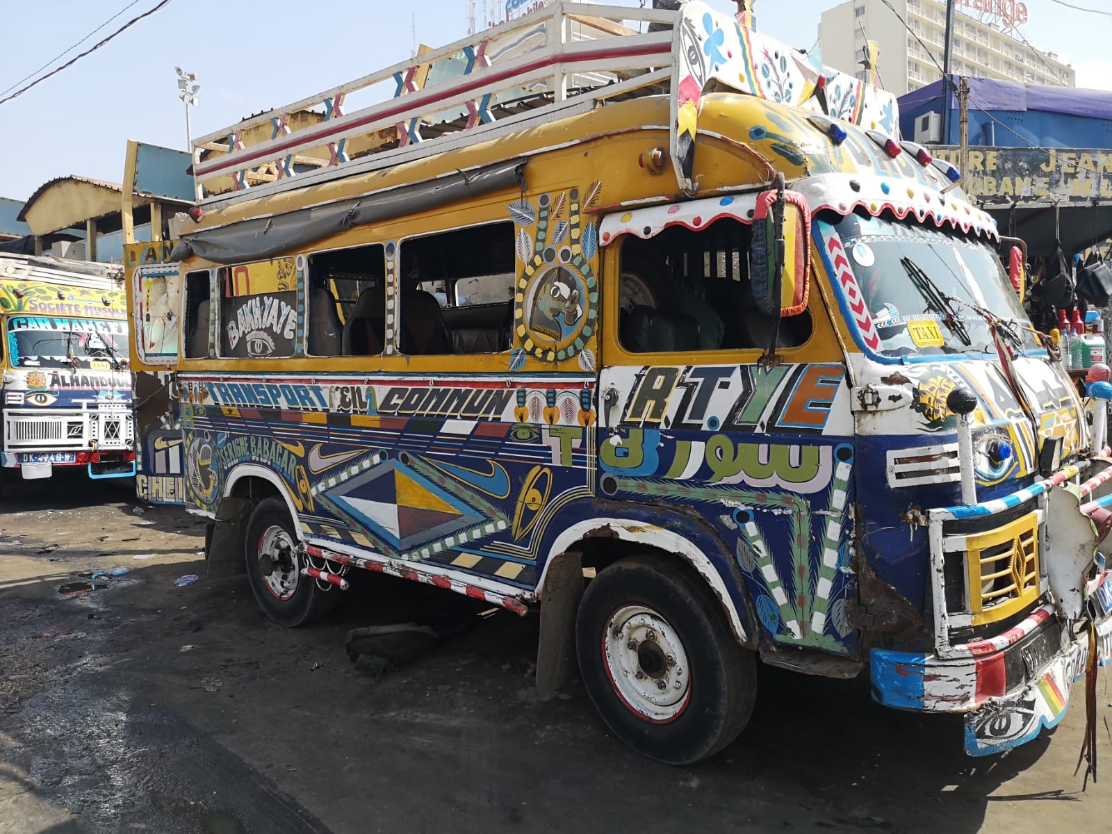 Les transports à Dakar et au Sénégal ? | Jean-Michel Voyage